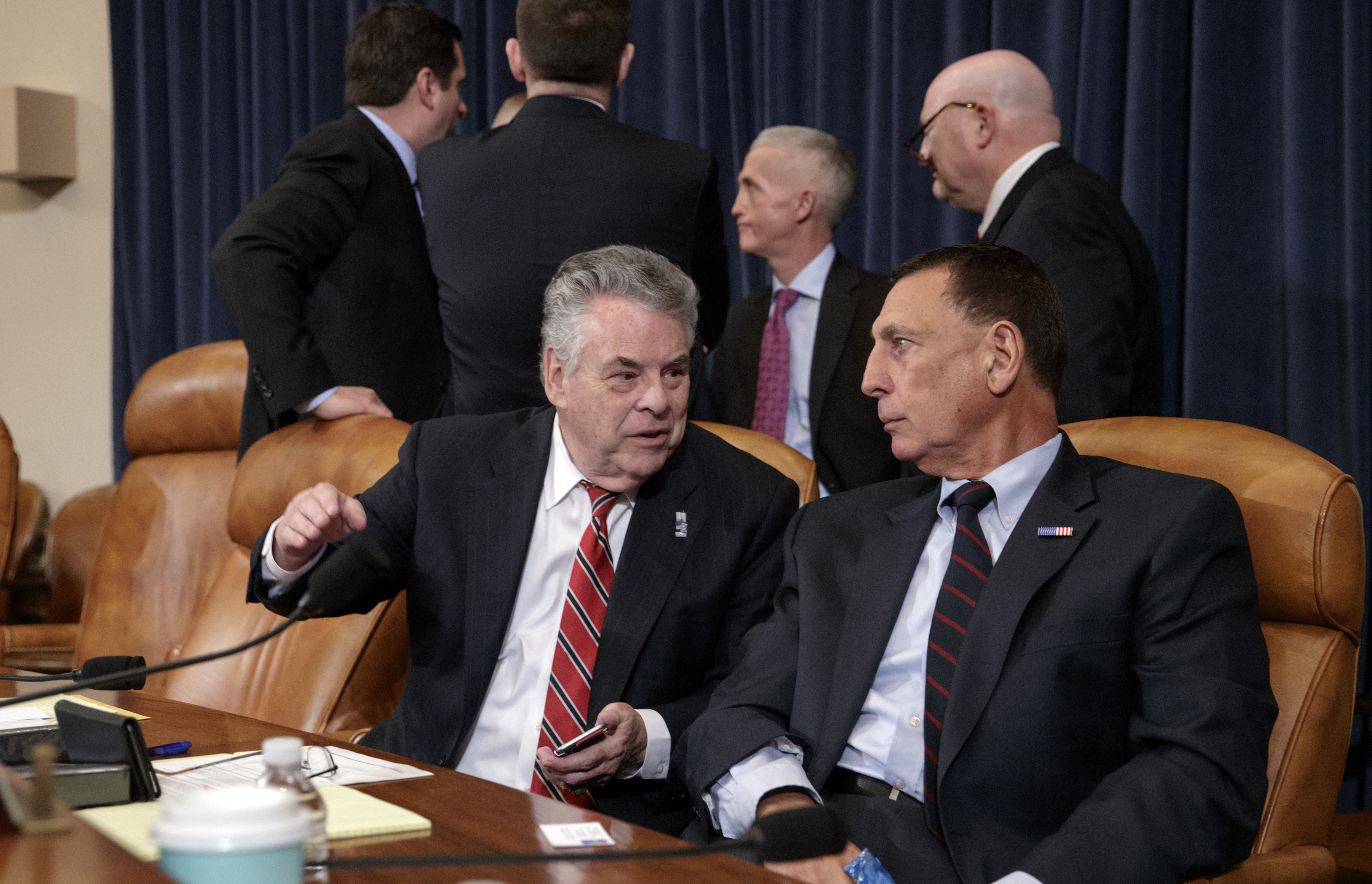 Here are the 4 major ongoing investigations into Trump's Russia ...