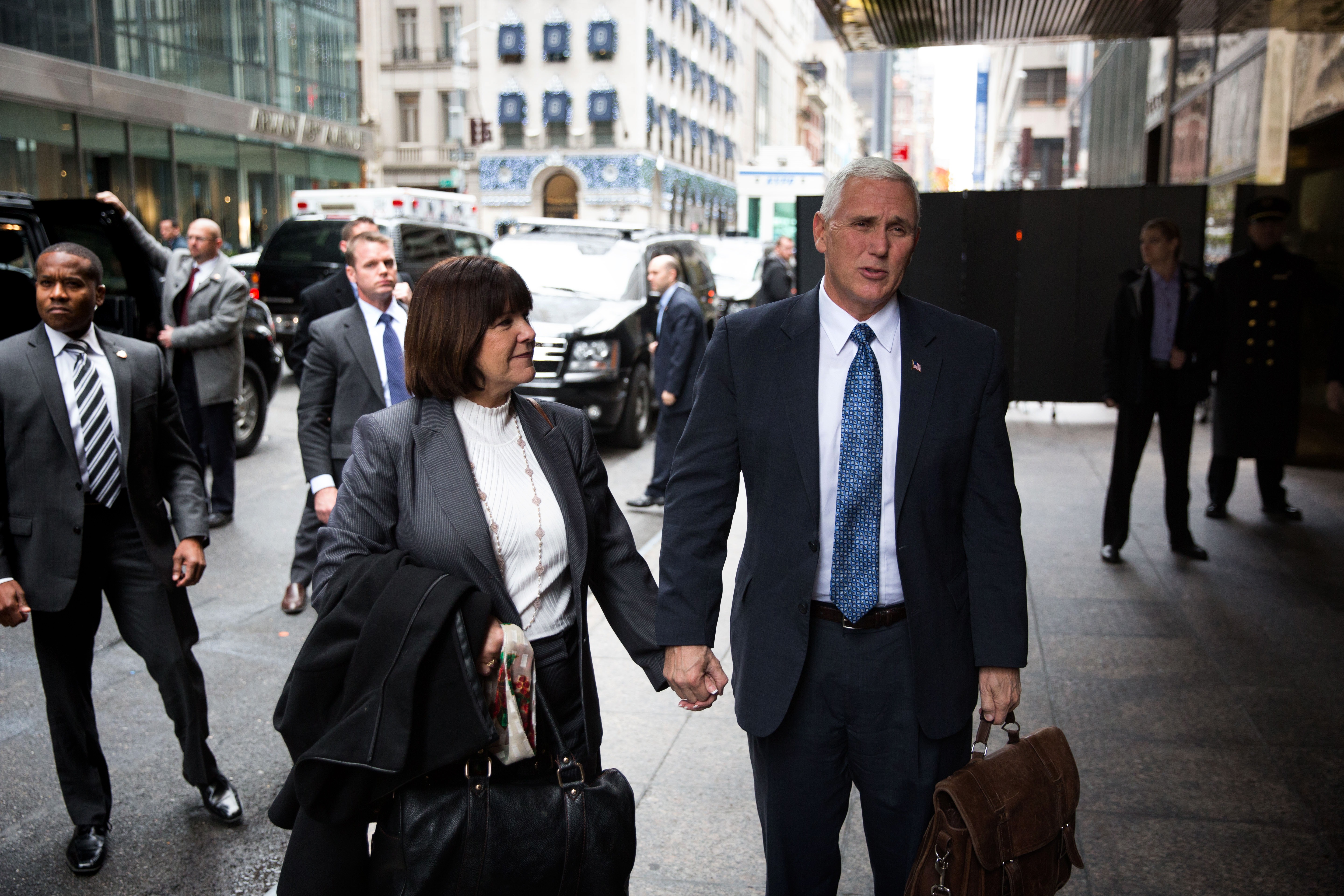 Mike Pence family: Meet the members of the VP-elect's family